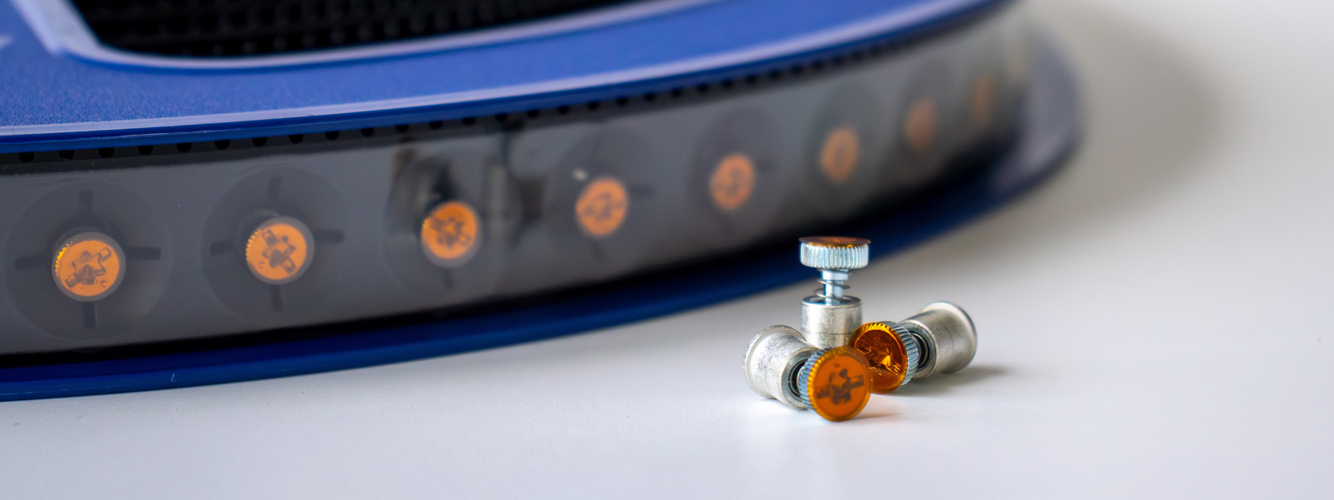 PENCOM - Precision Fasteners & Custom Manufacturing